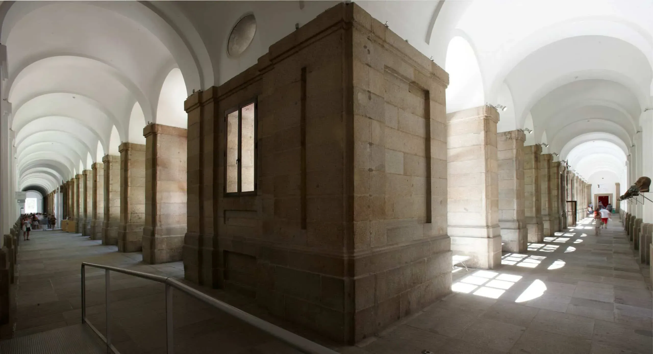 Enthralling Venue With Majestic Archways & Stone Pillars for Iconic Events